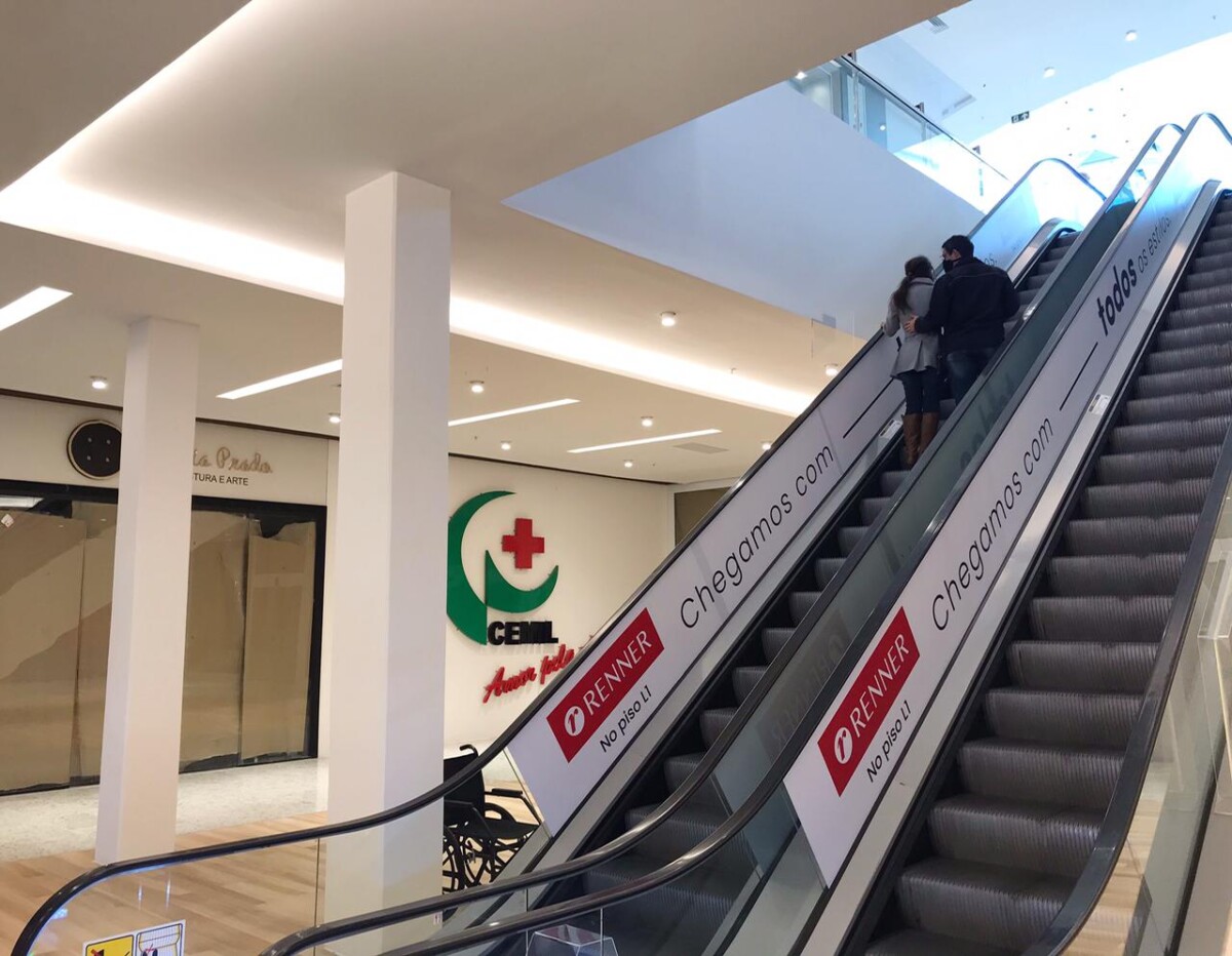 Escada Rolante/Fixa - Tacla Shopping